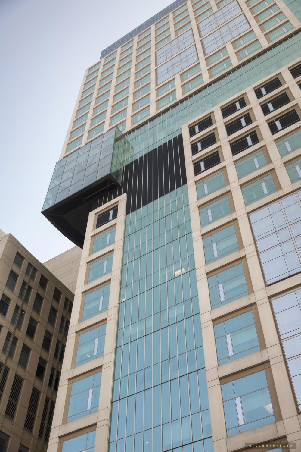 Lurie Children’s Hospital of Chicago Skyscraper Building Photography ...
